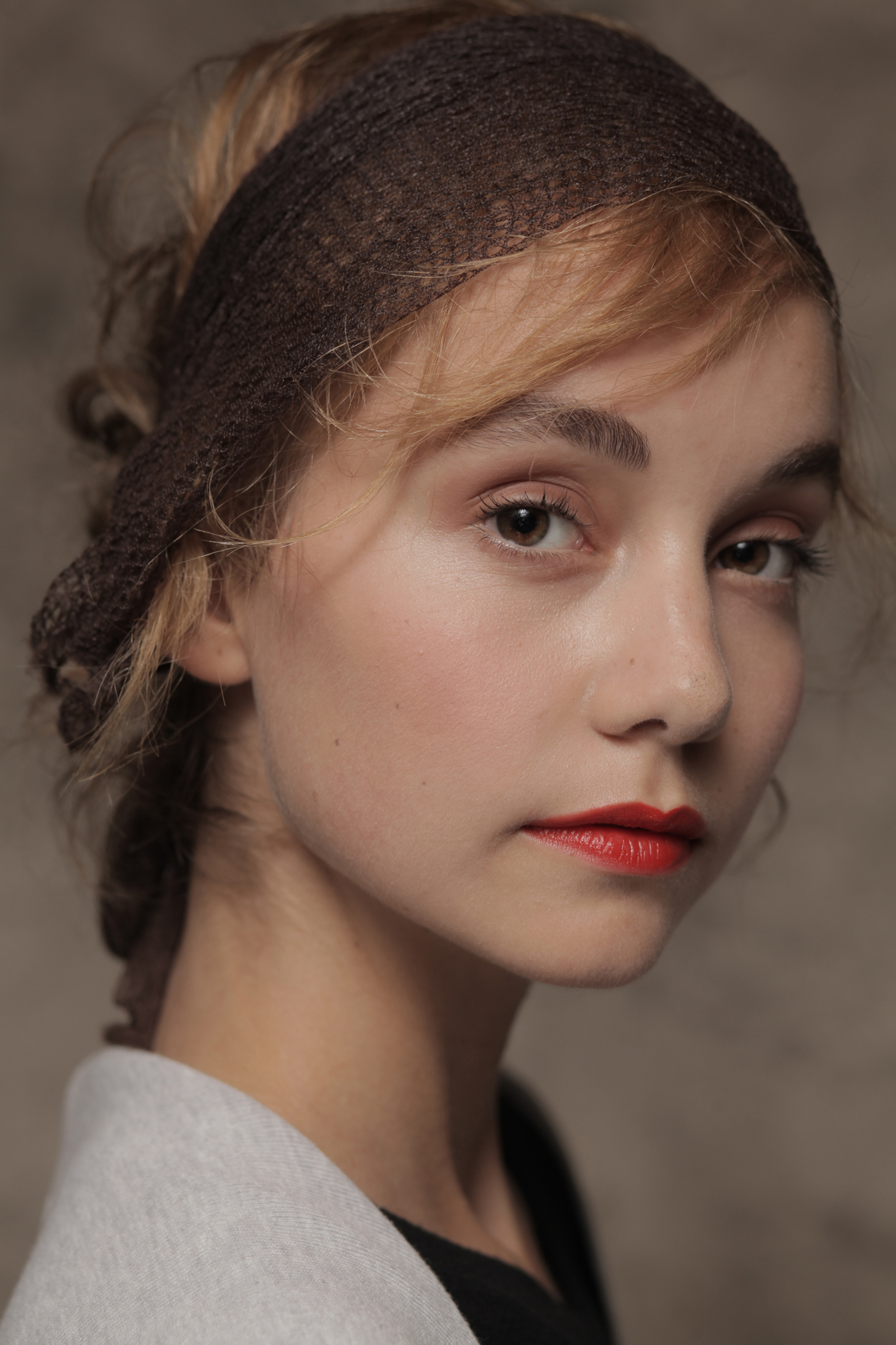 Spanish Makeup Look | Saubhaya Makeup